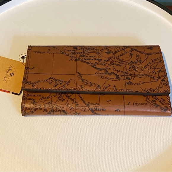 Patricia Nash | Bags | Nwt Patricia Nash Terresa Wallet Riot Rust ...